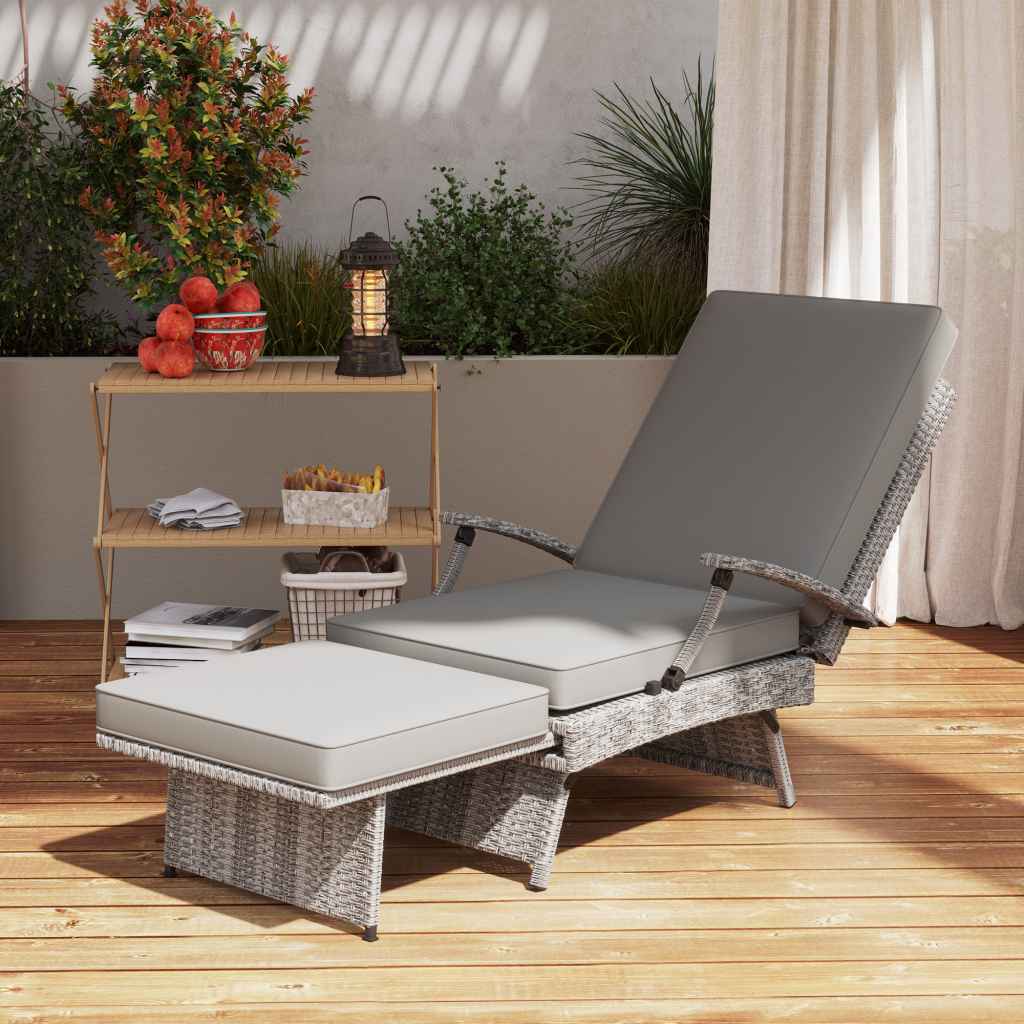 Outsunny Outdoor PE Rattan Recliner Chair with Cushion, Foldable Design ...